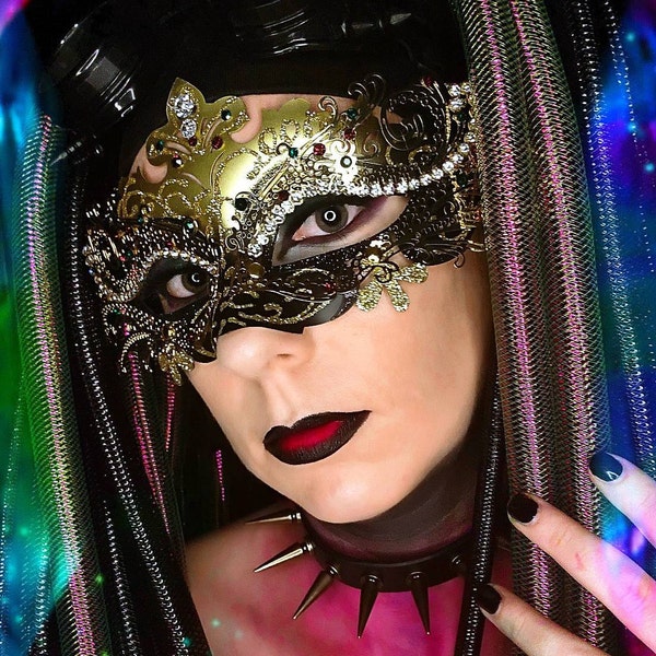 Silver Masquerade Mask, Luxury Women's Masks, Silver Venetian Masks ...