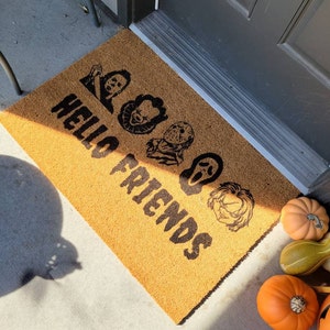 There's Some Horrors in This House Doormat Funny Ghost - Etsy