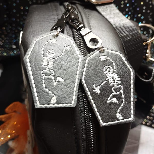 2 Design Set cheerleader Cheer Spirit Bag Tag & Matching Keyfob 5x7 ...