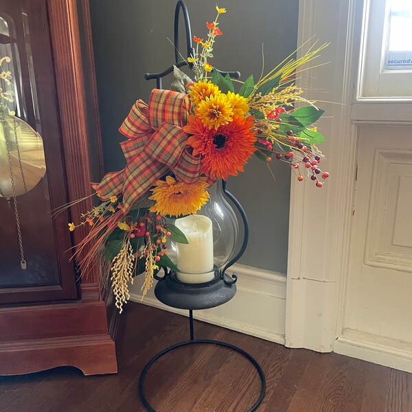 Santa Table Centerpiece, Christmas Island Decor, Holiday Table Top ...