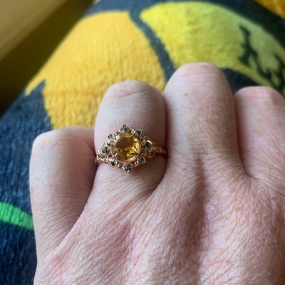 ROSLYN BAND : Gothic Architecture Inspired Wedding Band - Etsy