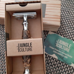 Unisex Reusable Safety Razor With Bamboo Handle & Travel Bag Eco ...