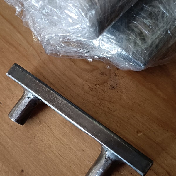 Iron Square Pipe Handles, Kitchen Cabinet Handles, Wardrobe Handles ...