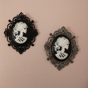 2 Goth Black on Blood Red Crow Raven Blackbird Black Bird - Etsy