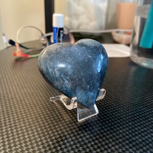 Crystal Heart Display Stands one - Etsy