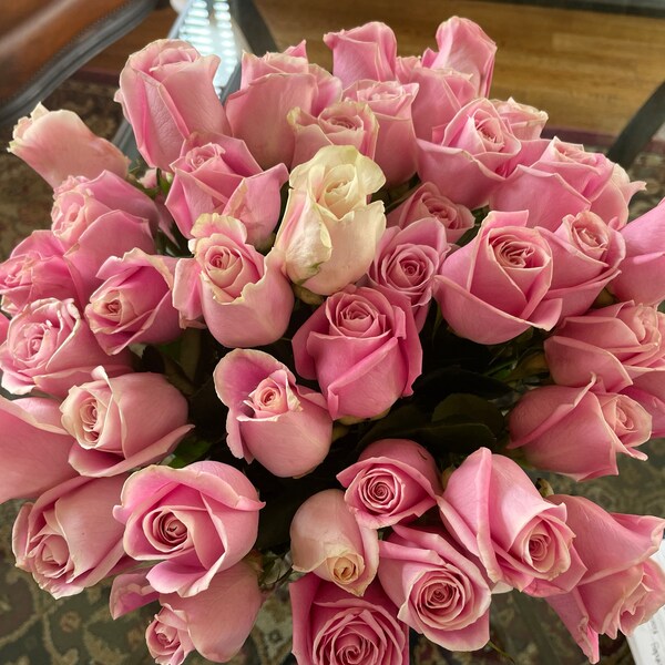 18 Fresh Cut Pink Roses With Baby's Breath by Arabella Bouquets With a ...