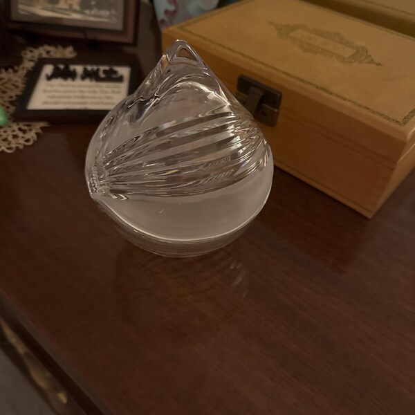 Vintage Jeff Buttler Handblown White Floral Paperweight - Etsy