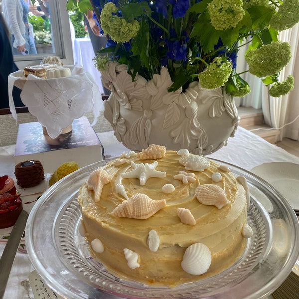 Hard Candy Edible Sugar Shells - Very Detailed - Cupcake or Cake Topper ...