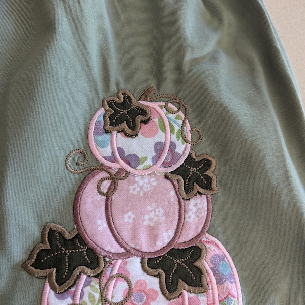 Pumpkin Stack Applique Machine Embroidery Design Trio 3 With Vines ...