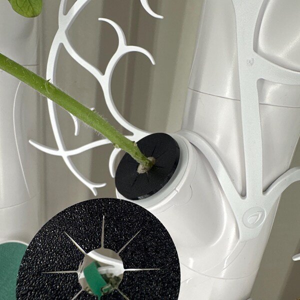 MUFGA 18 Pod Indoor Hydroponic Gardening System Hole Covers (17 Count ...