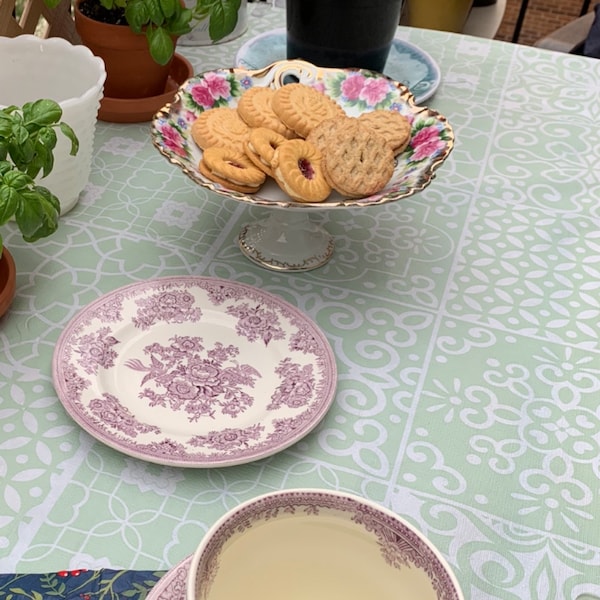 Vintage Contemporary Fine China by Noritake, Carolyn Pattern Number ...