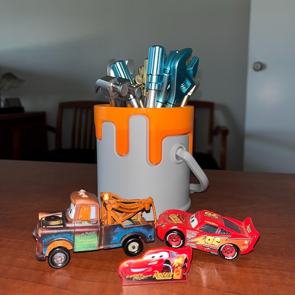 Dripping Paint Bucket Pencil Holder | Unique Desk Organizer & Fun ...