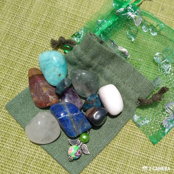 Plantar Facitis & Foot Pain. Set of Healing Crystals to Support Feet ...