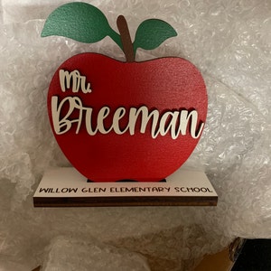 Personalized Apple Name Plate Teacher Name Plate Back to - Etsy