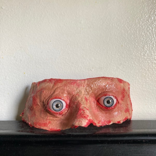 HALLOWEEN PROP - Eyes of Fear, Cut off Face Prop - Etsy