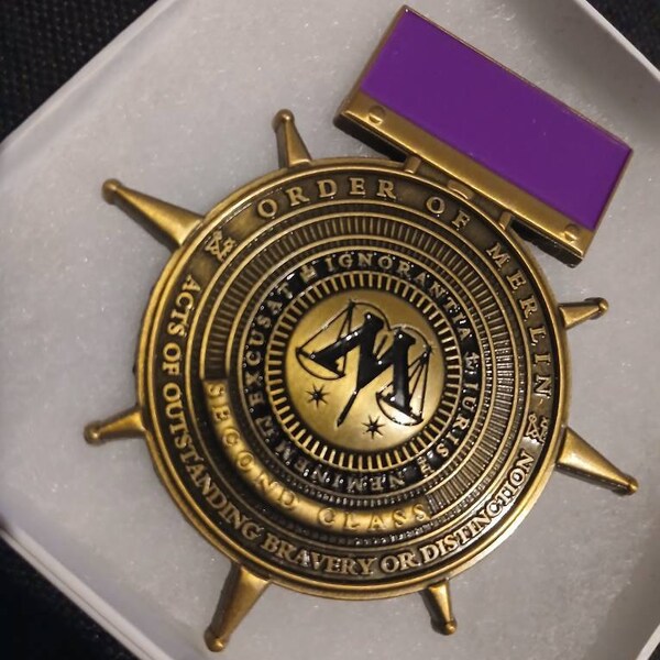 Merlin Replica Award Second Class Replica Prop 1st Edition - Etsy