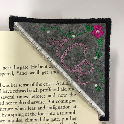Floral Corner Bookmark Satin Stitch, Digital Files, Machine Embroidery ...