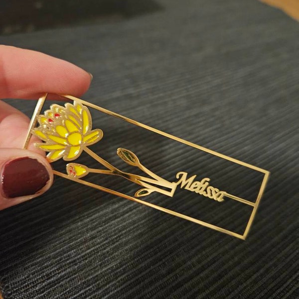 Personalized Birth Flower Book Markers, Custom Birth Flower Name ...