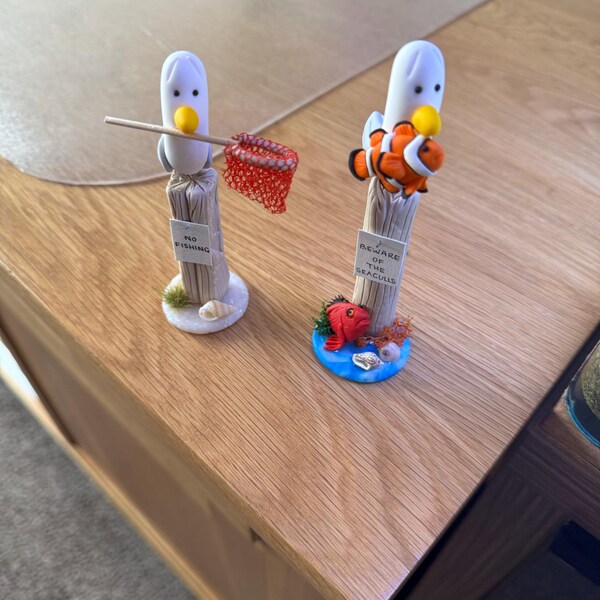 10 Different Christmas Seagull Figurine Designs - Etsy