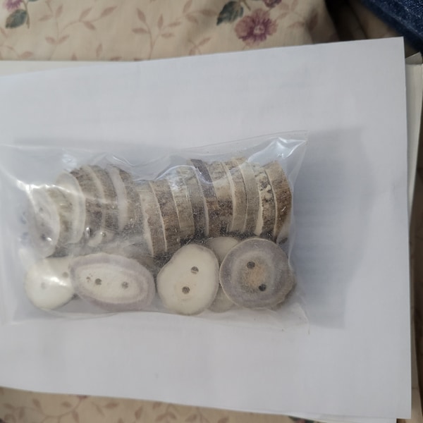 Large Deer Antler Buttons - Lot of 25 Pieces Stock No. L-BUTTONS - Etsy
