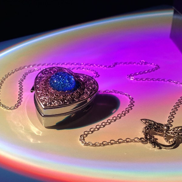 Aqua Blue Glass Opal Silver Music Box Locket, Photo Locket, Music Box ...
