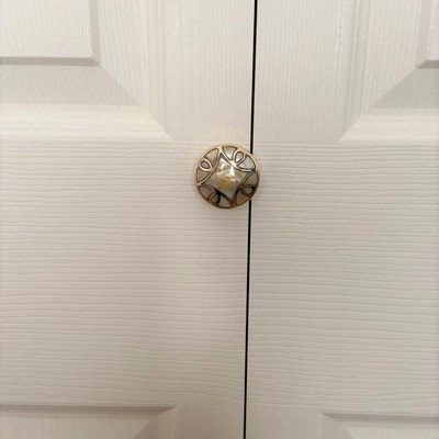 Pearl Knob Mother of Pearl Cabinet Knob Gold Details Abalone Drawer ...