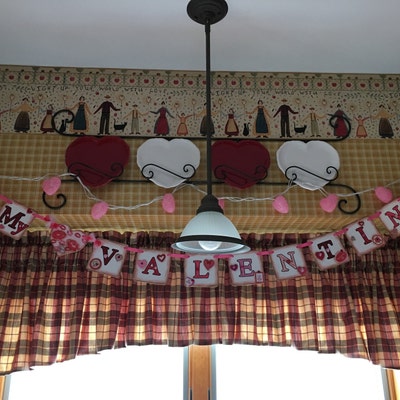 Valentine Banner-be My Valentine Sign-valentine Decoration - Etsy