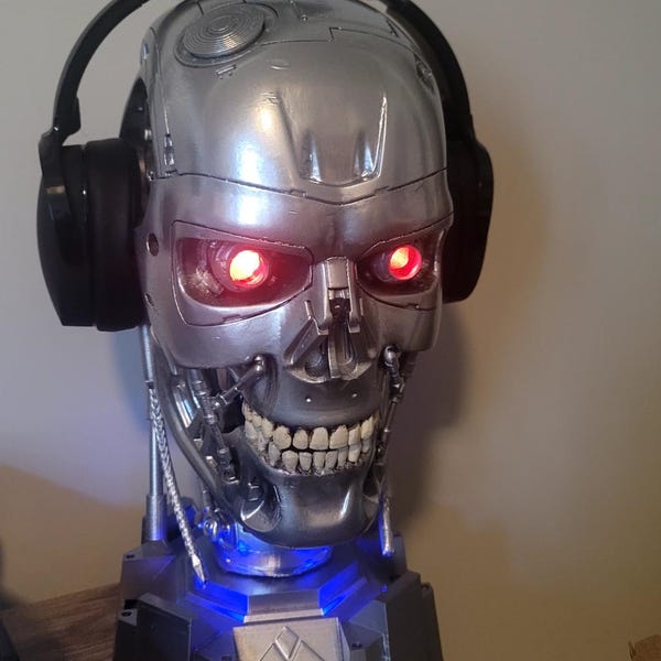 Terminator T2 Body Bust , Real Details, Life Size 45x36x78.5 Cm ...