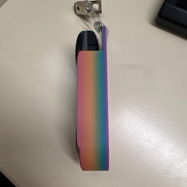 3D Printed Vocera Holder With Clip: Secure Storage for Healthcare Staff ...