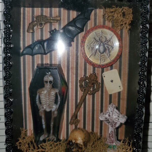 6” Coffin Curio Shadowbox Creepy Goth Halloween Dollhouse Ornament ...