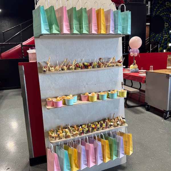 Interchangeable Arch Wall With Shelves: Party Treat & Champagne Display ...