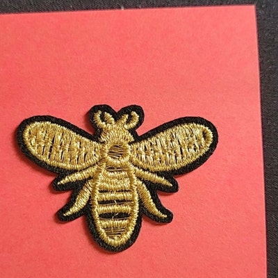 Bee Iron-on Patch, Gold Insect Badge, Decorative Patch, DIY Embroidery ...