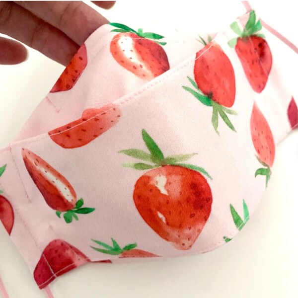 Red Strawberries Fabric by the Yard. Quilting Cotton, Organic Knit ...