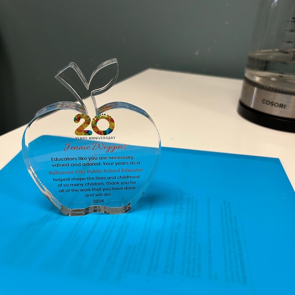 Apple Trophy / Teacher Award / Student Award / Education Trophy ...