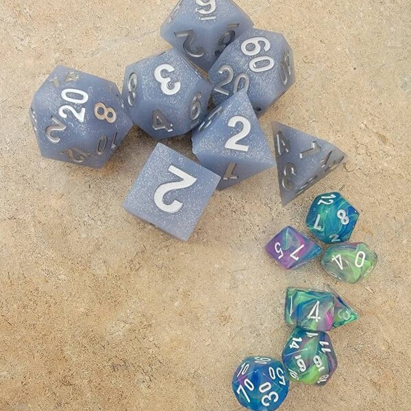 Sharp Edge Silicone Rubber 16mm 7 Die Polyhedral Dice Set - Glacial ...