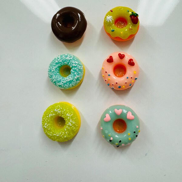 Mini Venetian Frame Keychain Photo Frame Keychain in Pink, Light Pink ...