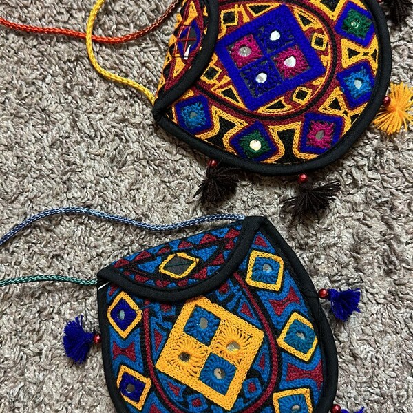 Handmade Bohemian Traditional Style Kutchi Ralli , Rug , Sindhi Ralli ...