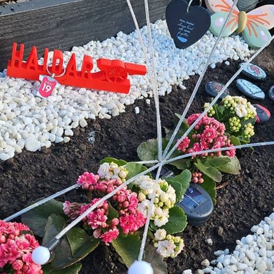 Bee Grave Stick Marker Slate Memorial Ornament Plaque Memory Special ...