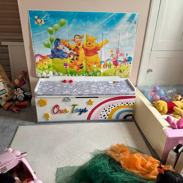 90cm Shaped Top Toy Box