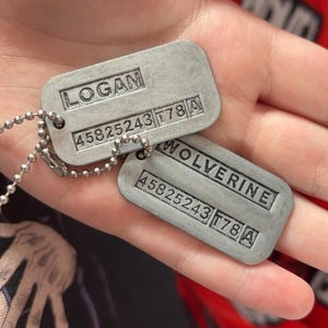 U.S. MILITARY Set PERSONALISED ARMY Dog Tags With Additional Red Medic ...