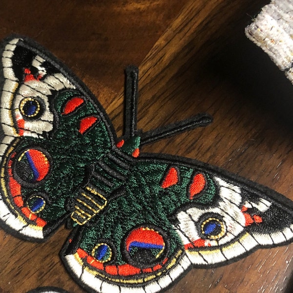 Flappy Boi // DIY Embroidered Iron on Sew Patch Creature Gift for Him ...