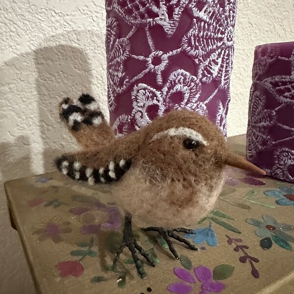 Tiny Needle Felted Bird. Realistic Bird. Felted Bird Decorations. Small ...