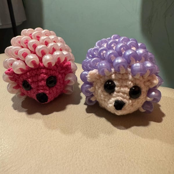 Beaded Fidget Hedgehog Crochet Pattern | Crochet Fidget Toy | Fidget ...
