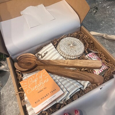 Go for It Inspirational Box for Women, Dreamy Hygge Gift Basket ...