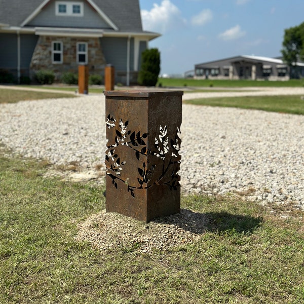 Tree Garden Column, Well Cover, Metal Yard Art, Outdoor Lantern - Etsy