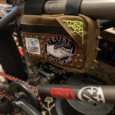 Trust No One. Snake Hand. Tattoo Patch. Handshake. Snake Patch. Iron on ...