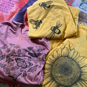 Common Raven Sweatshirt Raven Sweatshirt, Hand Drawn, Graphic Tee, Bird ...