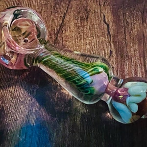 Flower Glass Pipe Girly Bee Pipes Beautiful Girly Pipe - Etsy