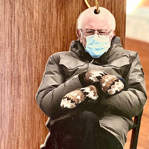 Bernie Sanders Mittens Ornament #T216 - Etsy