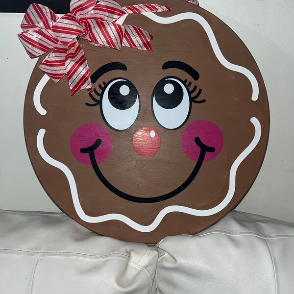 Gingerbread Girl Face SVG | Christmas / Winter Round Design - Etsy
